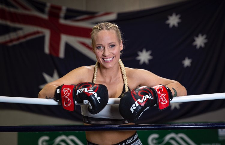 MOST VALUABLE PROMOTIONS SIGNS FORMER WORLD CHAMPION EBANIE BRIDGES TO ...