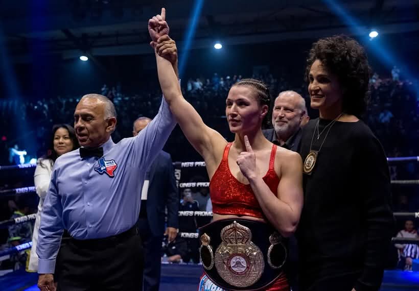 MVP SIGNS UNDEFEATED WBA LIGHTWEIGHT CHAMPION STEPHANIE HAN – FightPost ...
